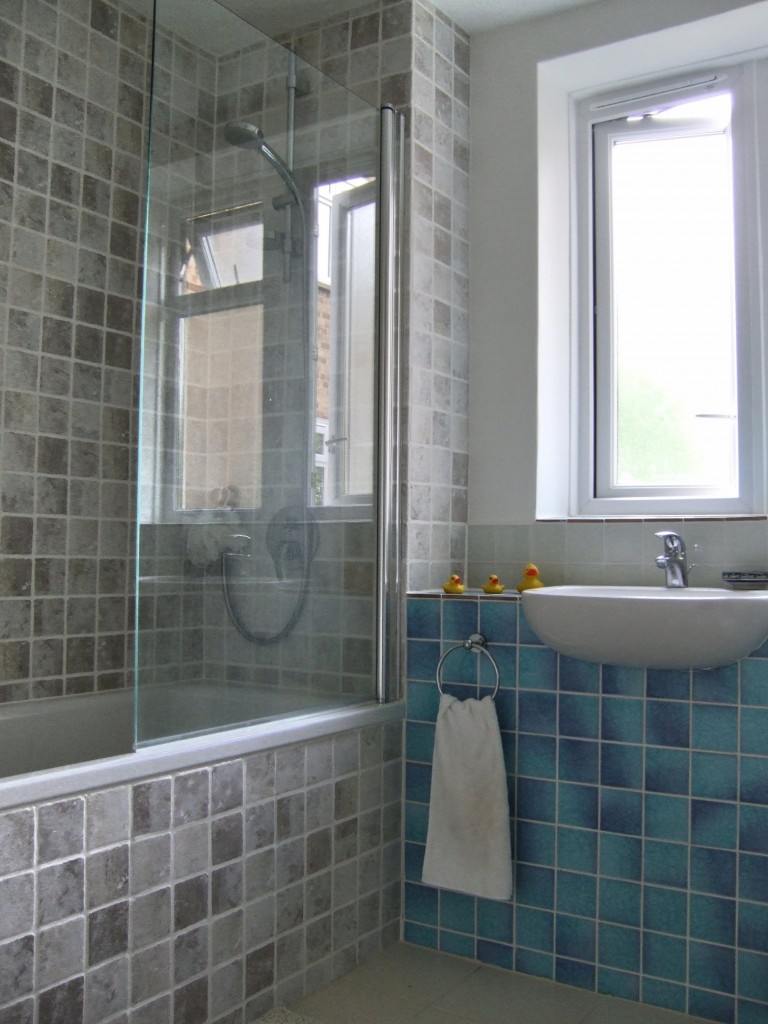 Contrasting tiles | Richmond Bathrooms